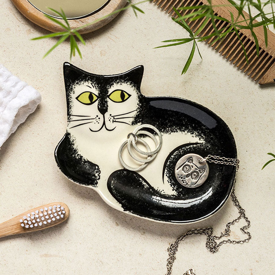 Handmade Ceramic Black and White Cat Trinket Dish | Hannah Turner Ceramics
